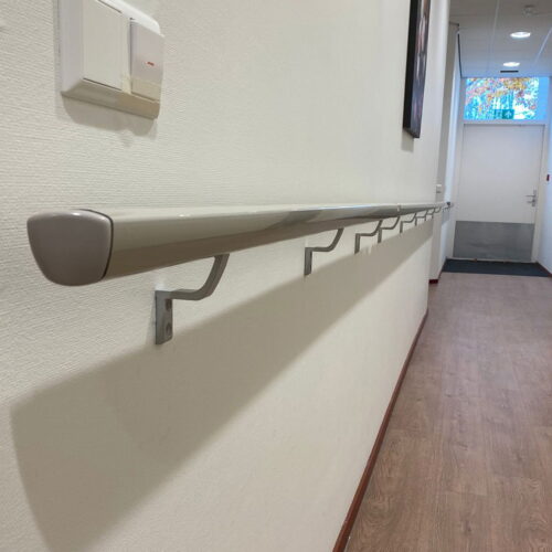 SPM Linea Touch Leuning met vinyl coating | Mapro B.V.